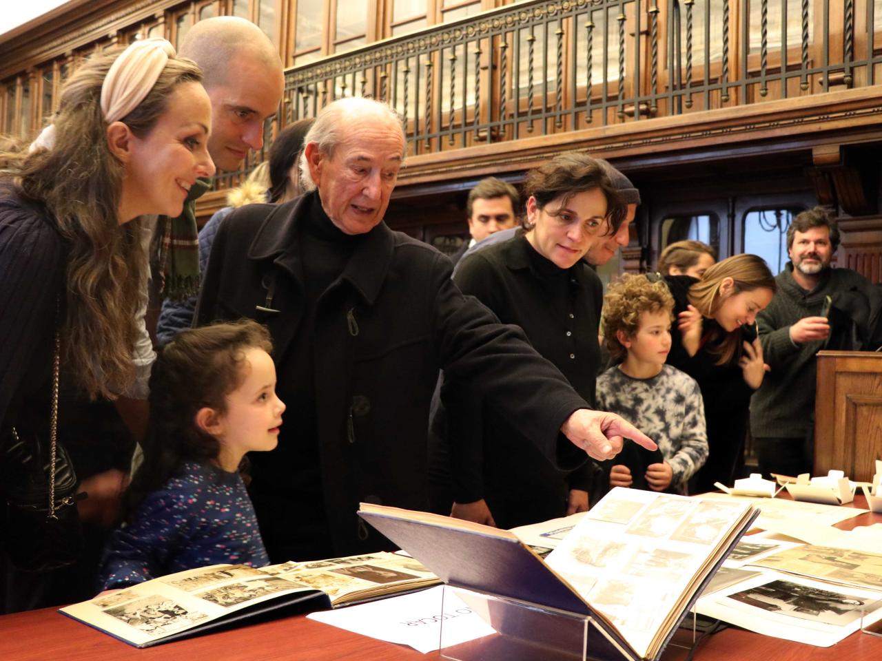 Biblioteca Nacional recibió valioso legado del pintor Camilo Mori | Biblioteca Nacional